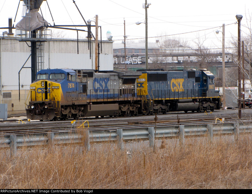 CSX 7874 and 8662